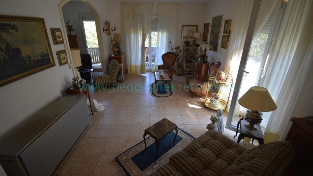 Kuća, 280 m2, Barajevo, Bratstva i jedinstva ID: 35568