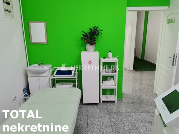 LOKAL NOVI SAD, 295200€