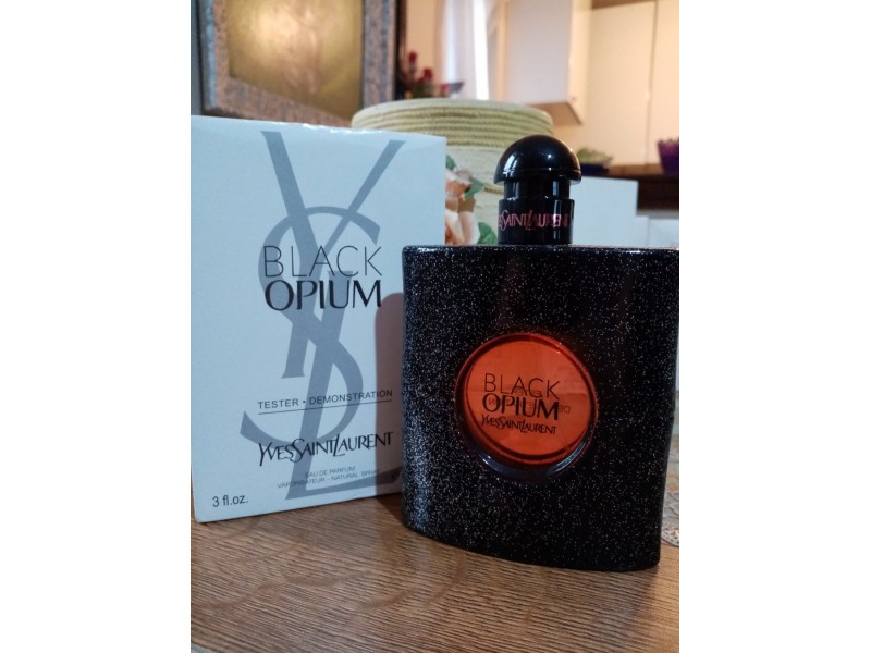 YSL BLACK OPIUM - Božanstven, jak..