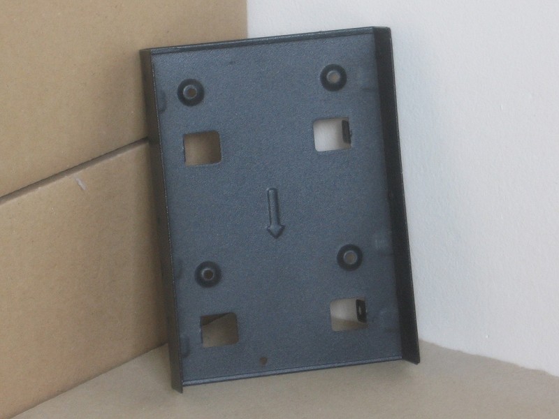 Adapter za montažu hard diskova 2½” ⁄ 3½”