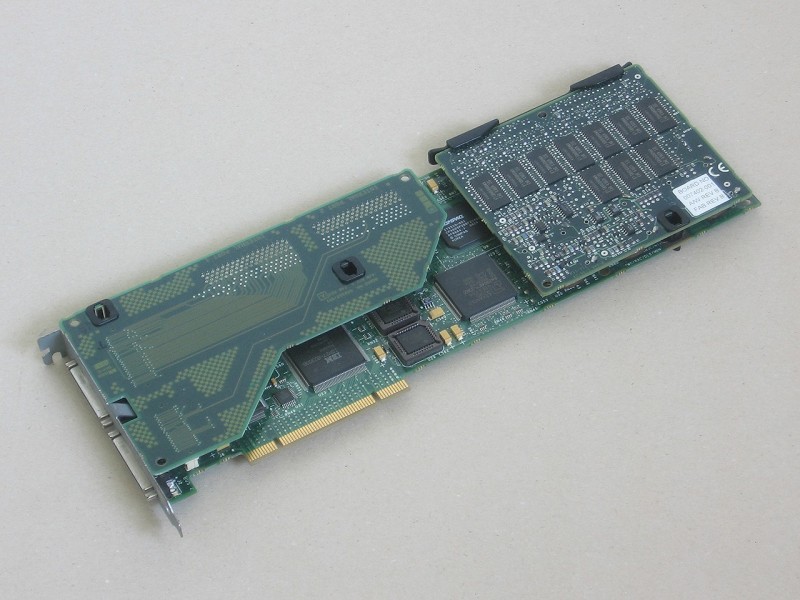 SCSI kontroler Compaq Smart Array 3200