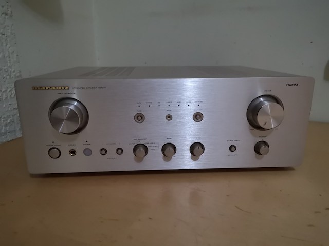 Marantz PM 7000