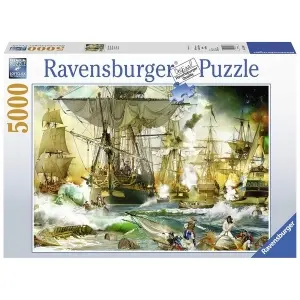 Ravensburger Ravensburger puzzle 5000 delova - Borba na otvorenom moru (RA13969)