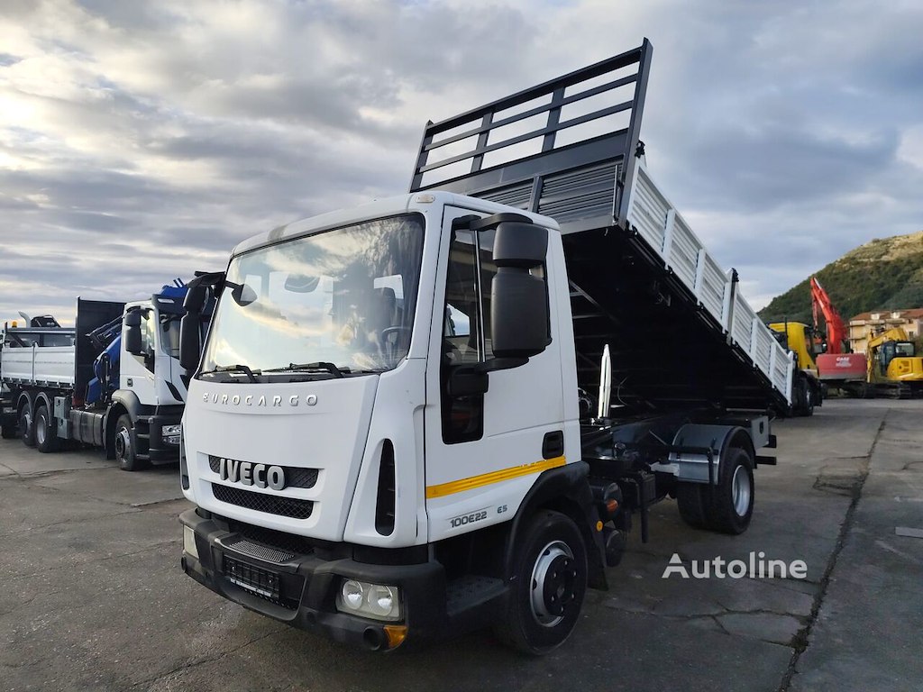 IVECO EuroCargo 100E22 kiper