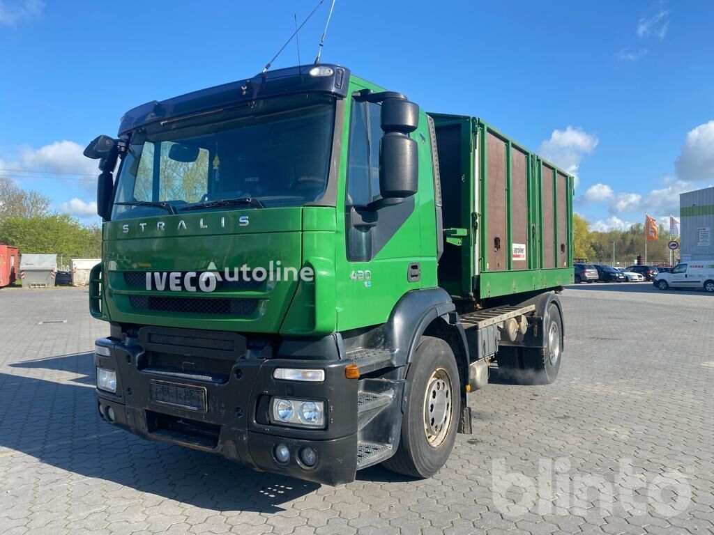 Prodaje se IVECO Agroliner kiper na aukciji