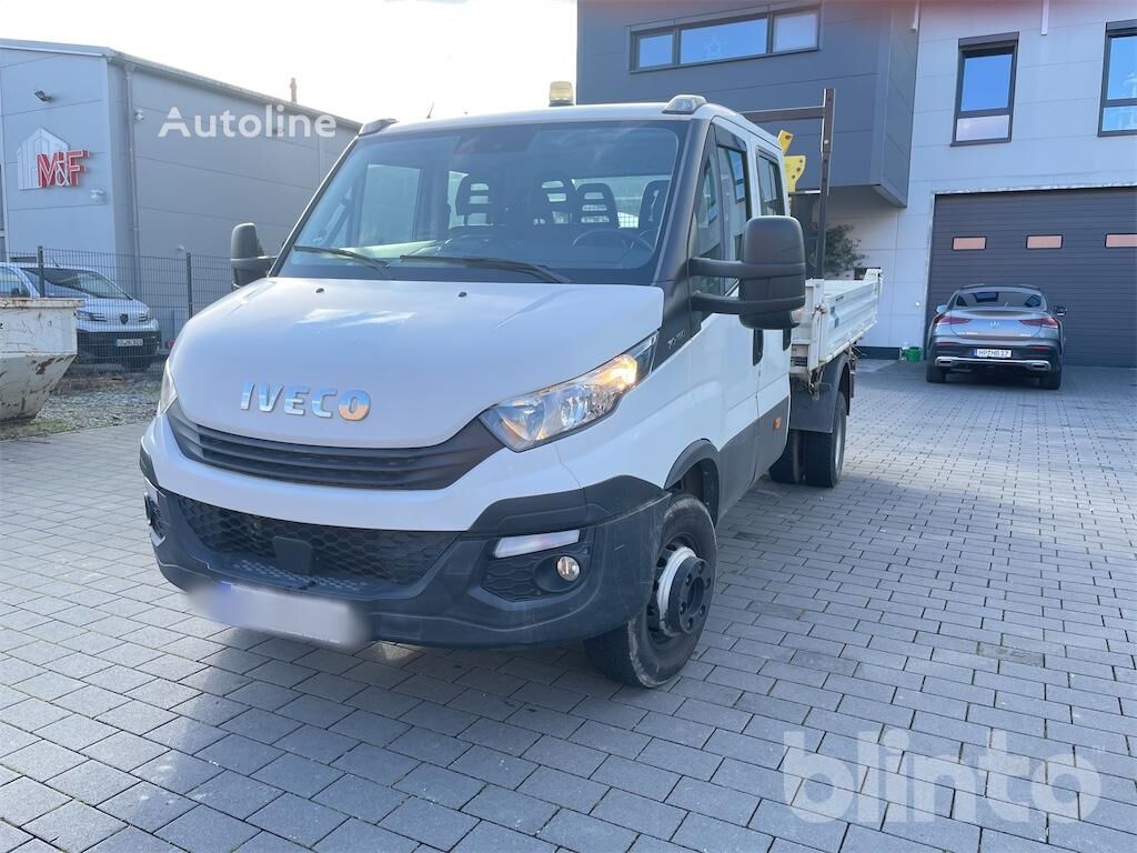 Prodaje se IVECO Daily 70-180 kamion s ravnom platformom na aukciji