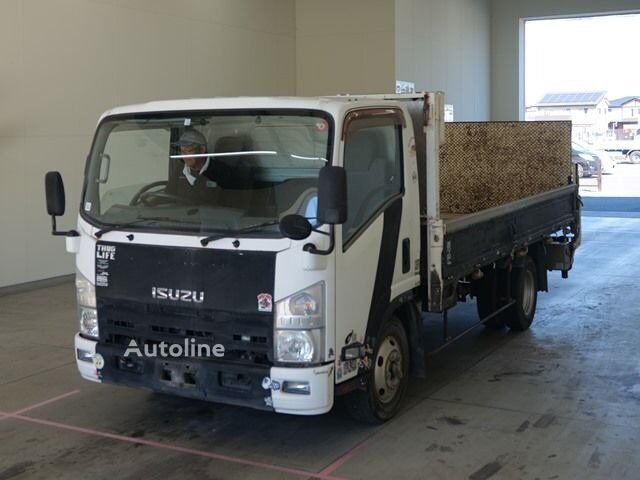 Isuzu ELF kamion s ravnom platformom
