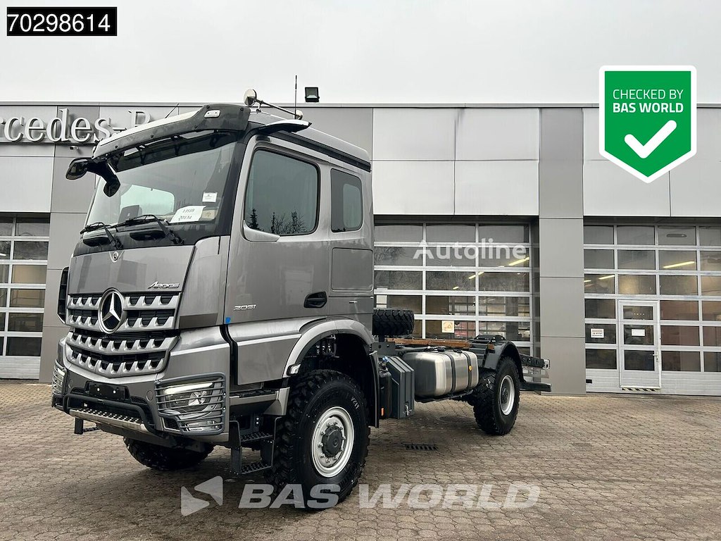 Novi Mercedes-Benz Acrocs 2051 Arocs 4X4 NEW 4x4 chassis! Camper base Steel suspens kamion šasija