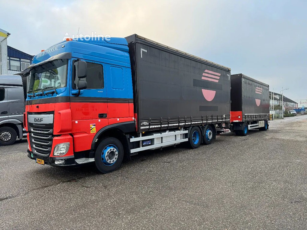 DAF XF 440 6X2 EURO 6 + HERTOGHS HANGER 2X BPW AXLE DHOLLANDIA 3000 kamion sa klizna zavesa cerada