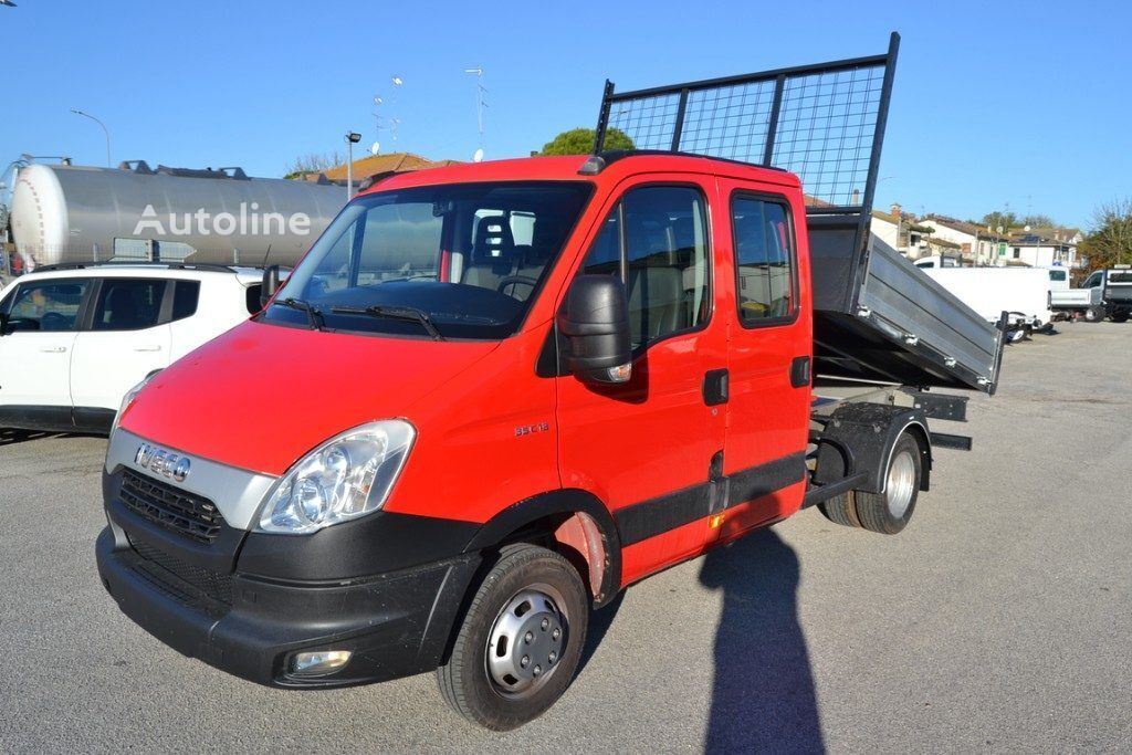 IVECO 35C13 2.3 DC 7 POSTI RIBALTABILE kamion kiper < 3.5t