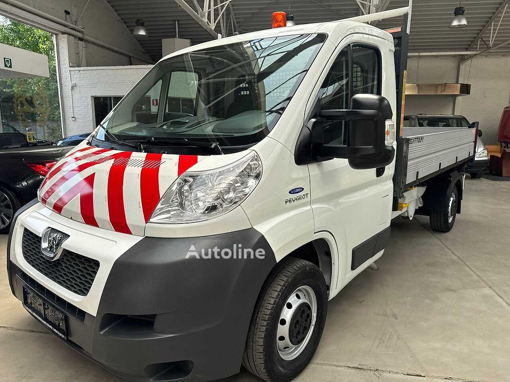 Prodaje se Peugeot Boxer kamion kiper < 3.5t na aukciji