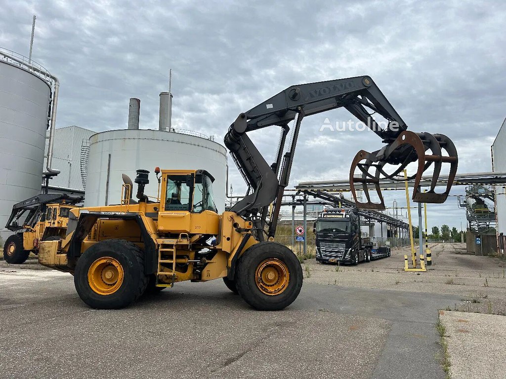 Volvo L180 C High Lift kamion za prevoz drva