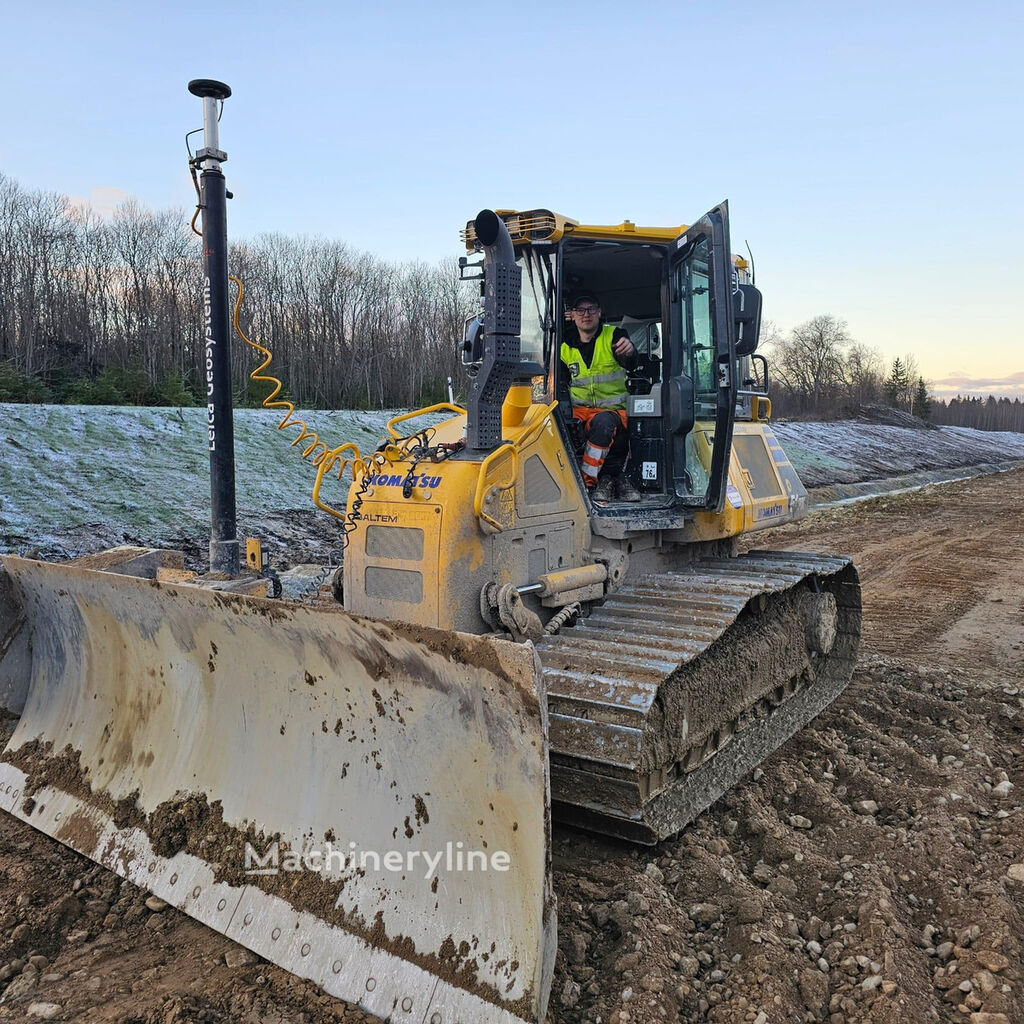 Komatsu D51 buldožer