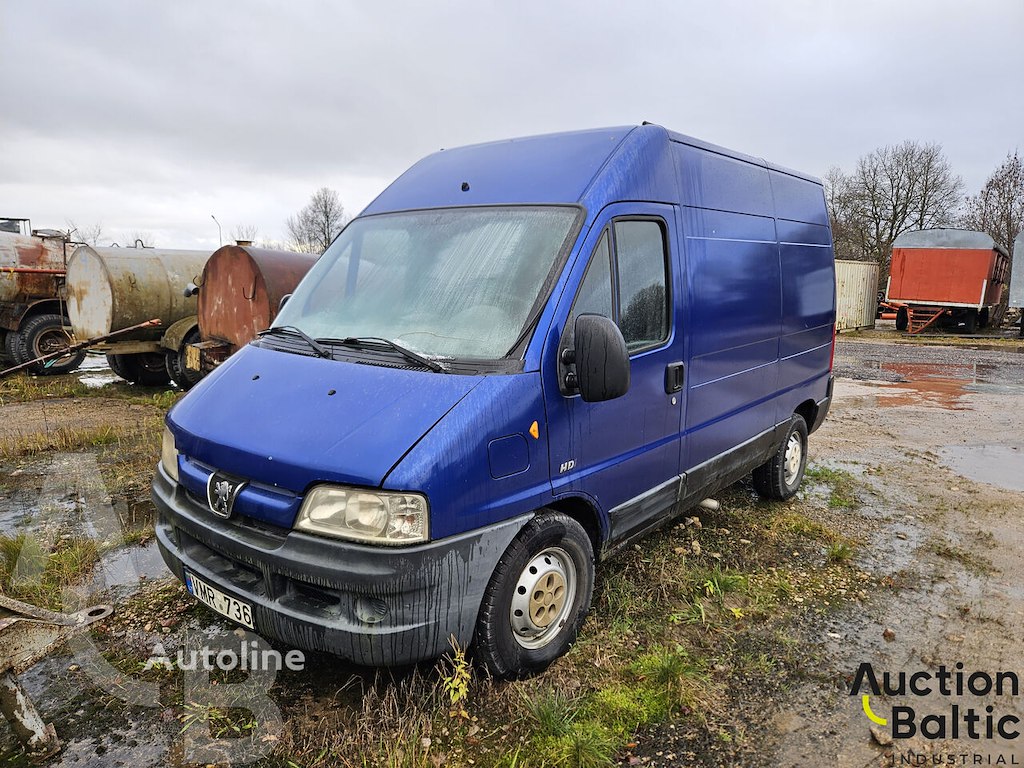Prodaje se Peugeot Boxer minibus furgon na aukciji