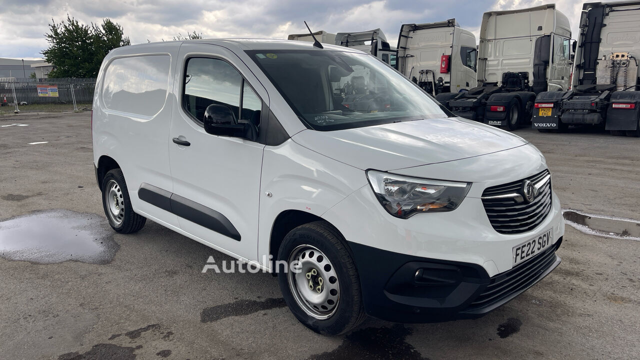 Prodaje se Vauxhall Combo Cargo 2300 1.5 laki furgon na aukciji