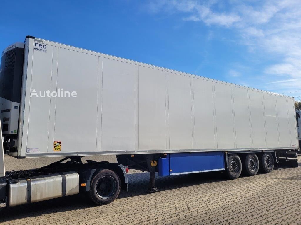 Schmitz Cargobull Trailer Reefer Flower Width & Double Stock Straight poluprikolica hladnjača