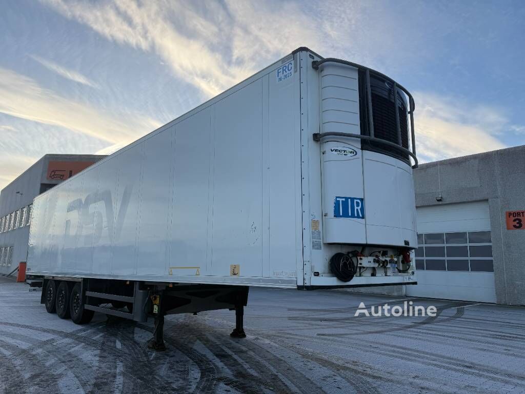 Schmitz Cargobull Refrigerated trailer / Kühlauflieger / Køletrailer poluprikolica hladnjača
