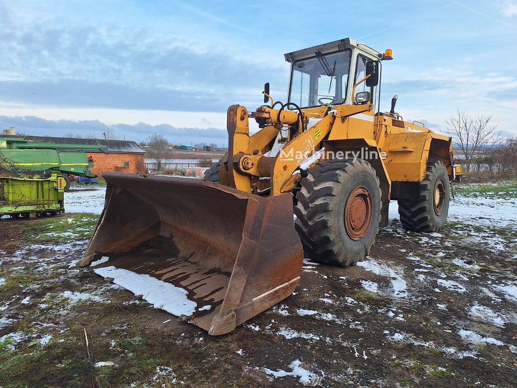 Prodaje se Liebherr L 551 4X4 prednji utovarivač na aukciji