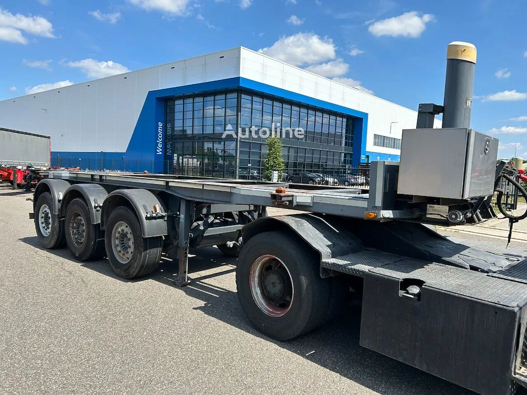 MAFA 2 x in stock 20 ft tipping chassis / disc brakes / lifting axle poluprikolica za prevoz kontejnera