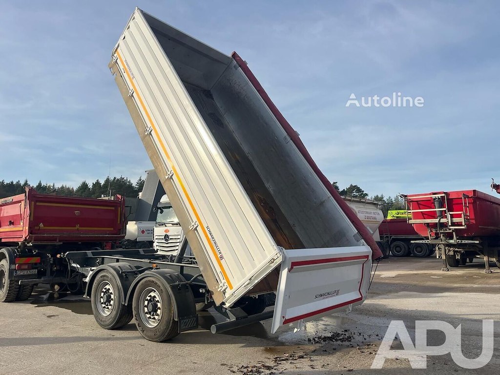 Prodaje se Schwarzmüller prikolicu kiper na aukciji
