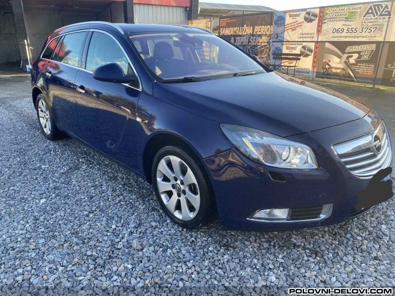 Opel Insignia Enterijer