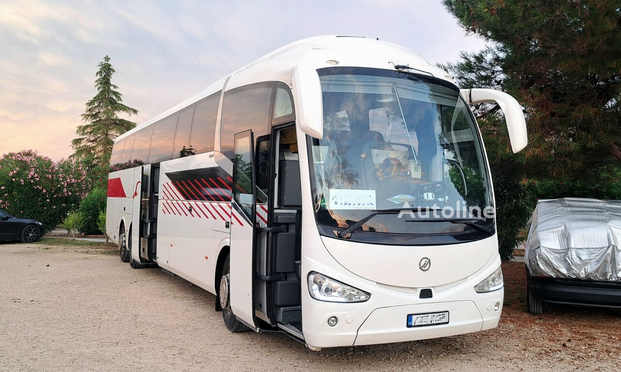 Irizar I6 turistički autobus