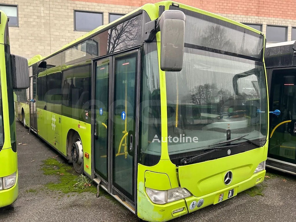 Prodaje se Mercedes-Benz Citaro prigradski autobus na aukciji