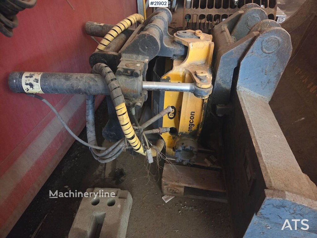 Engcon EC20 Rototilt w/ Cleaning tray tiltrotator