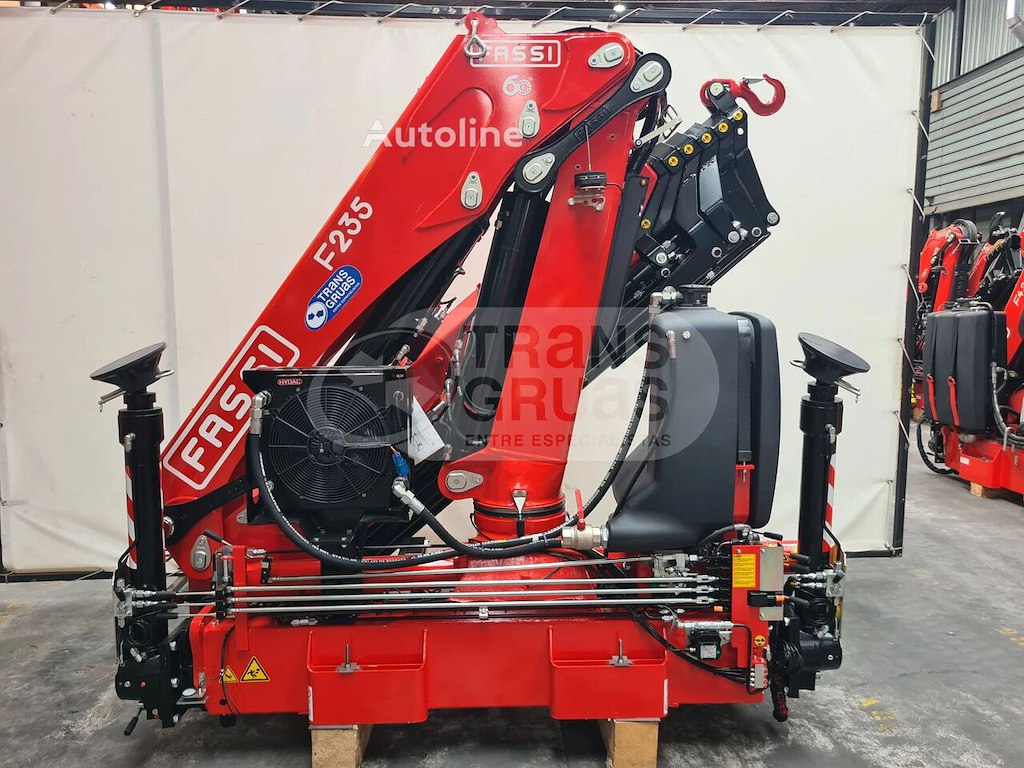 Nova Fassi F235A.2.26 e-dynamic autodizalica s kranom