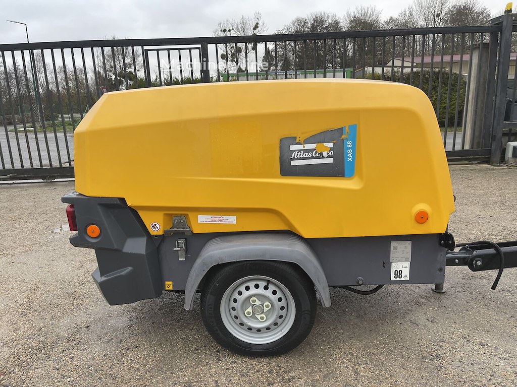 Atlas Copco XAS88 mobilni kompresor