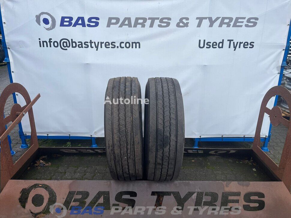 Continental Continental 315/70R22.5 Hybrid HS5 156/150 M+S 3PMSF used set guma za kamione