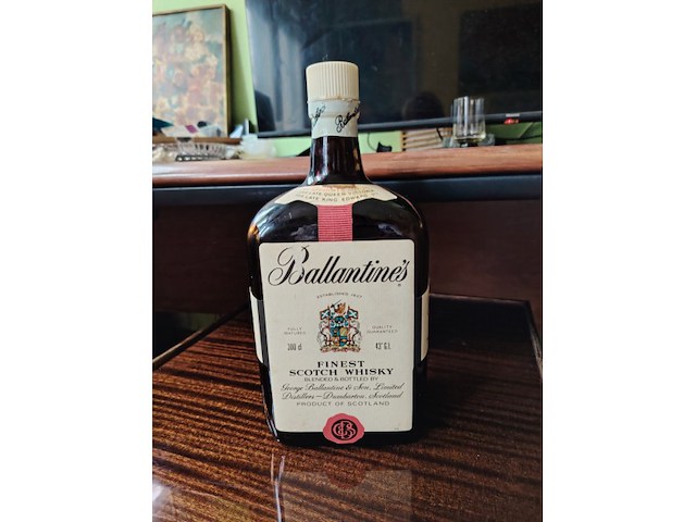 Vintage 3 L flaša Ballantines viskija