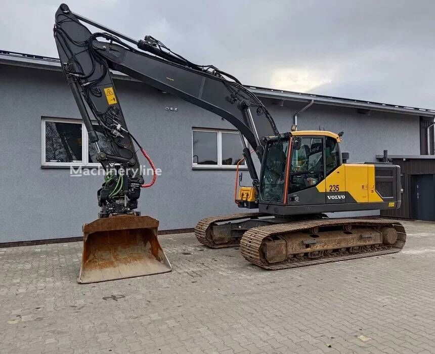 Volvo EC 220 E Rototilt Steelwrist Szczypce GPS 3D Leica bager guseničar