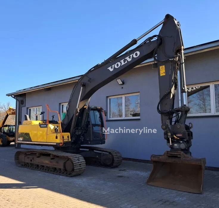Volvo EC 220 DL bager guseničar
