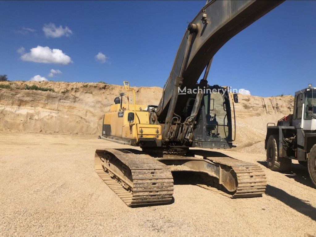 Volvo EC 300 bager guseničar