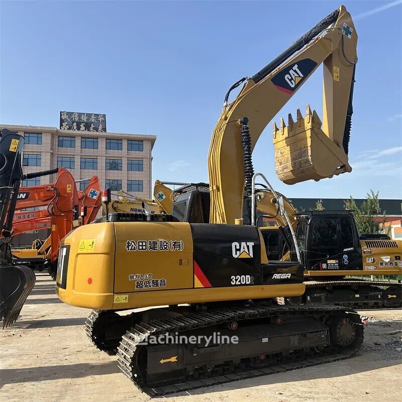 Caterpillar 320D bager guseničar
