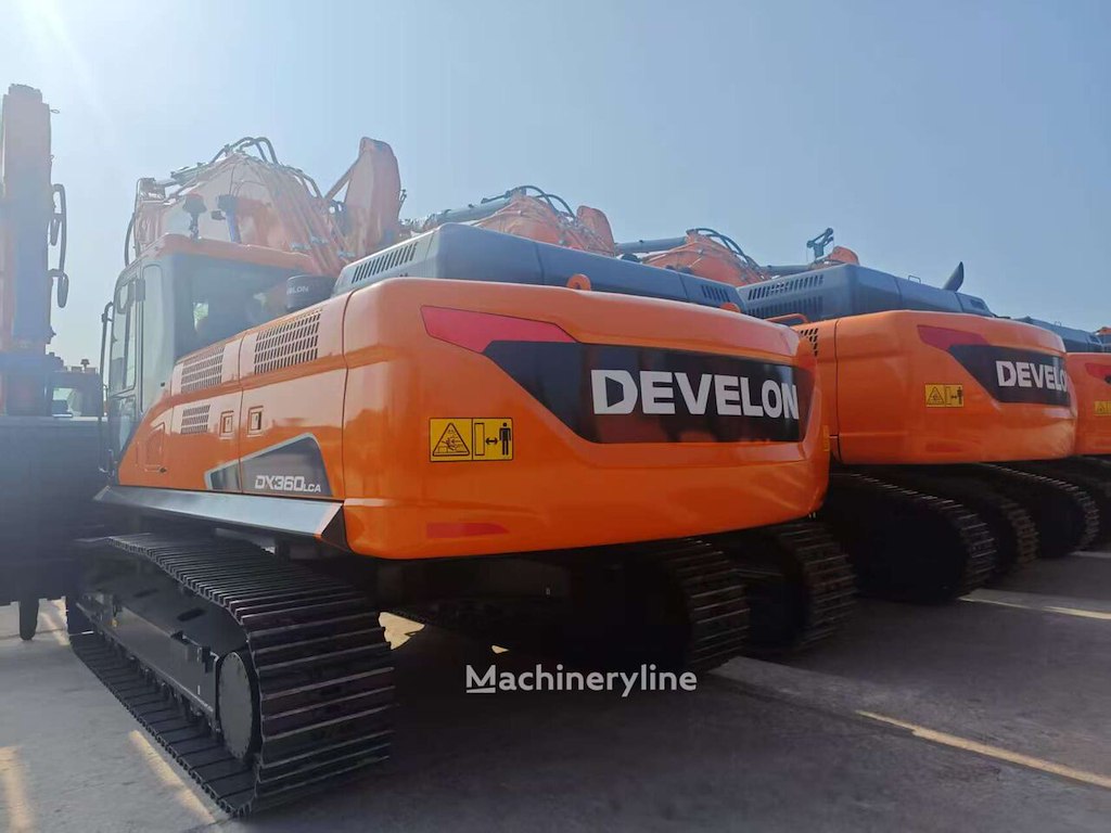 Novi Doosan DX360 bager guseničar