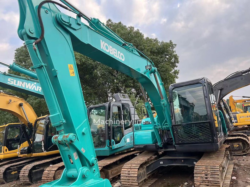 Kobelco SK140 bager guseničar