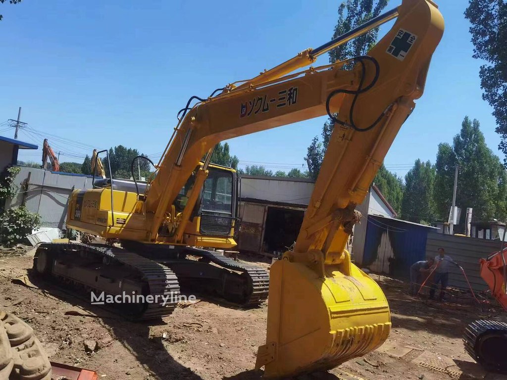 Komatsu PC300 bager guseničar