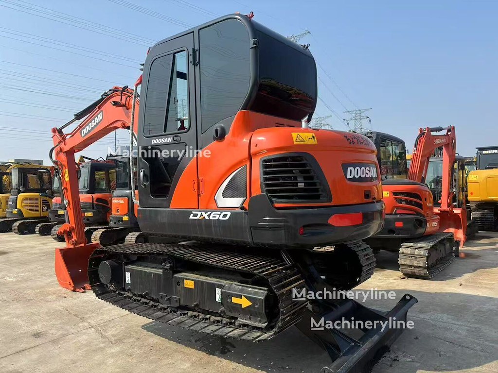 Doosan DX 60 midi bager
