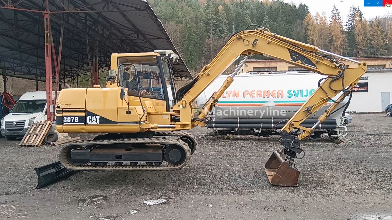 Caterpillar 307B midi bager