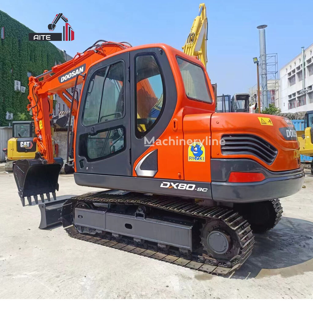 Doosan DX80 midi bager