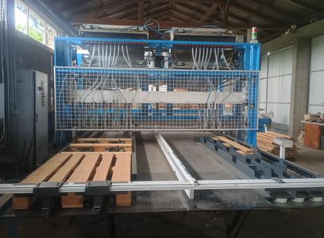 Delta Pallet Production line