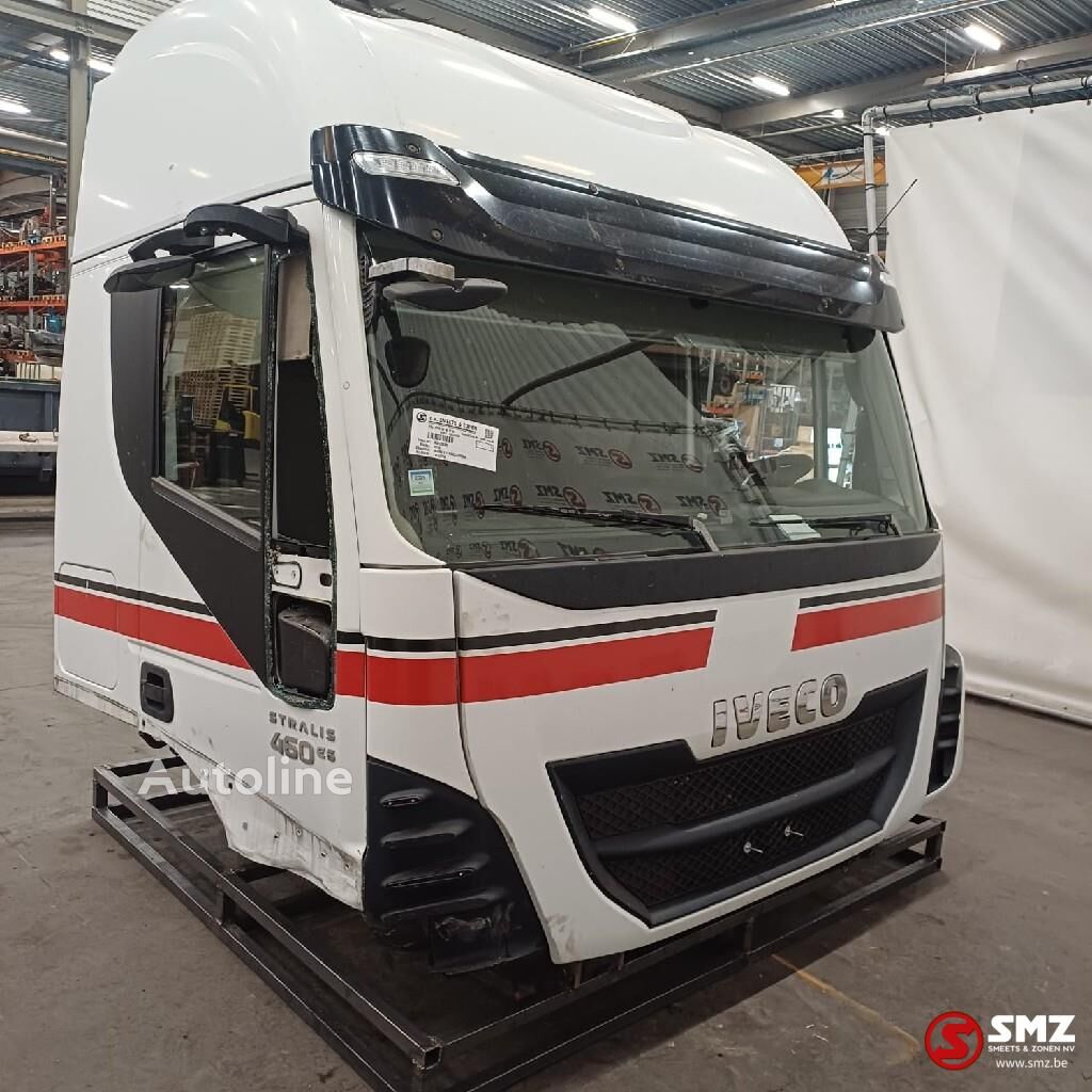 IVECO Occ e compleet Stralis Hi-Way 5801758707 kabina za kamiona