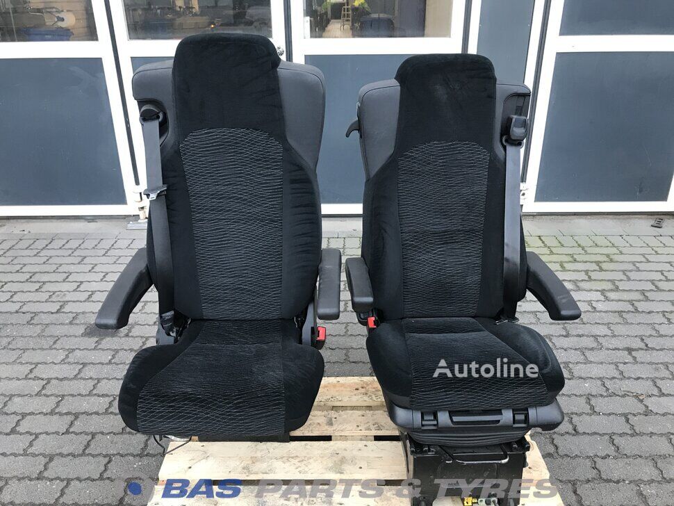 Mercedes-Benz Actros MP4 Stoelen set Mercedes A 960 910 75 01 sedište za kamiona