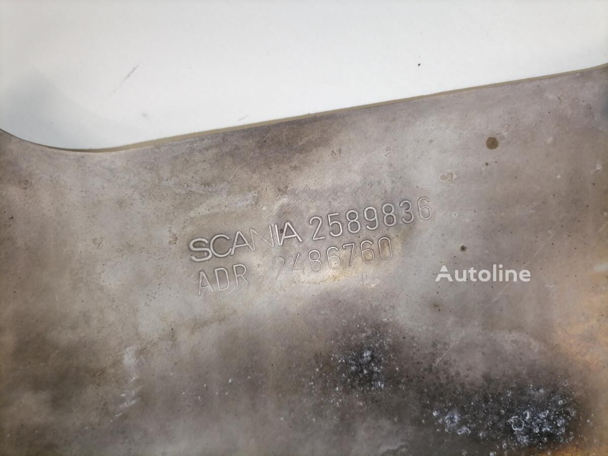 Muffler cover Scania Muffler cover 2589836 za Scania R410 tegljača