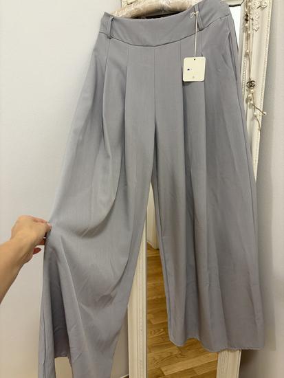 Nove siroke pantalone