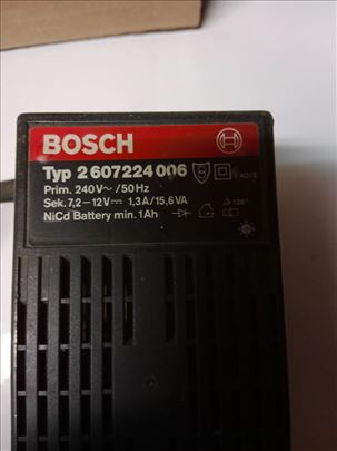 Bosch punjač 7,2 do.12v