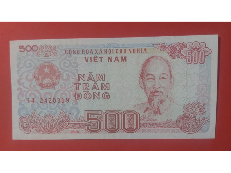 500 djong 1988 god Vijetnam UNC