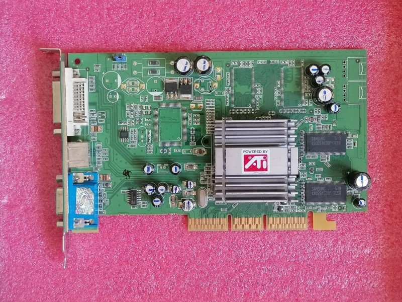 AGP ATI Radeon 9200